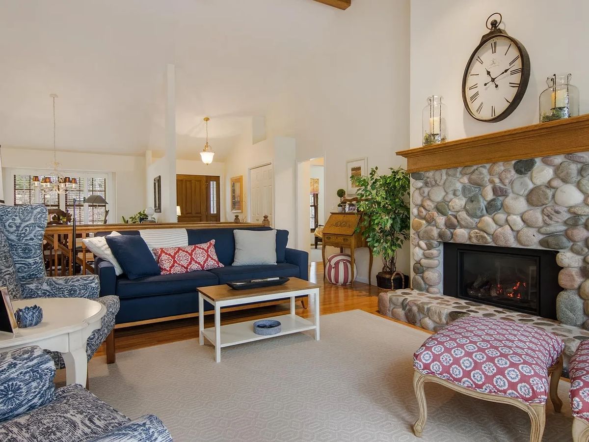 Living Estate Sale in Holiday Hills/Northpointe starts on 5/17/2025