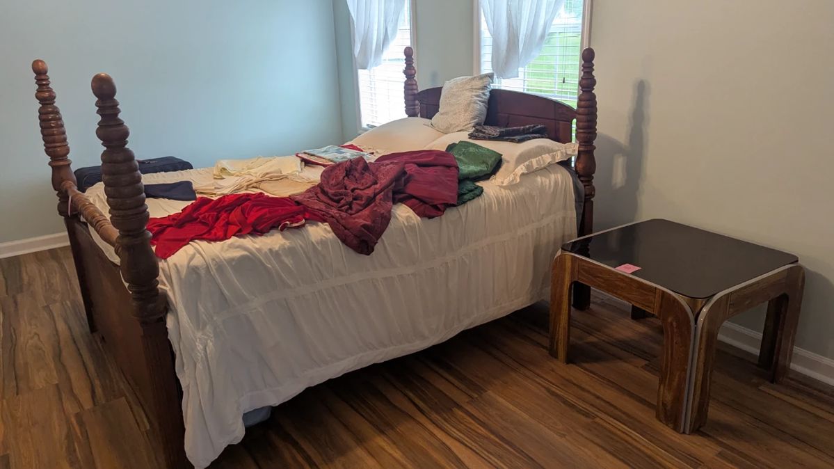 Downsizing/Moving Everything Must Go starts on 5/2/2025