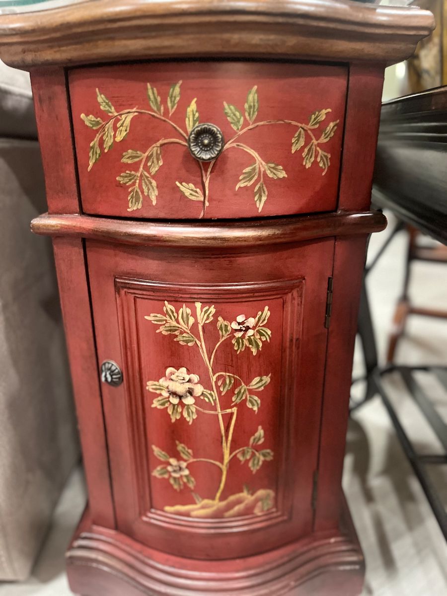 Birds of a Feather Estate Sale in Baton Rouge, LA starts on 5/16/2025