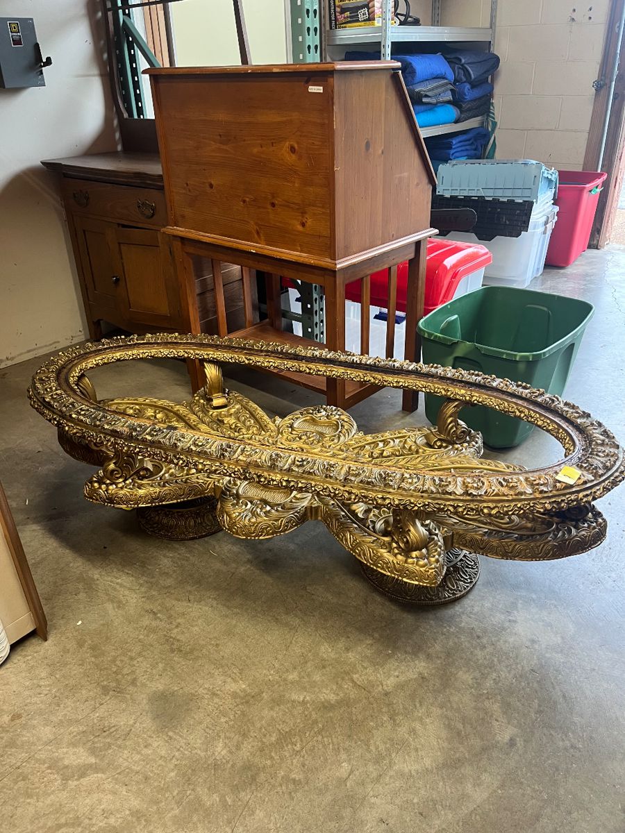 TOMMY TRADES AUCTION BRASS ANTIQUES HOMEGOODS... starts on 5/3/2025