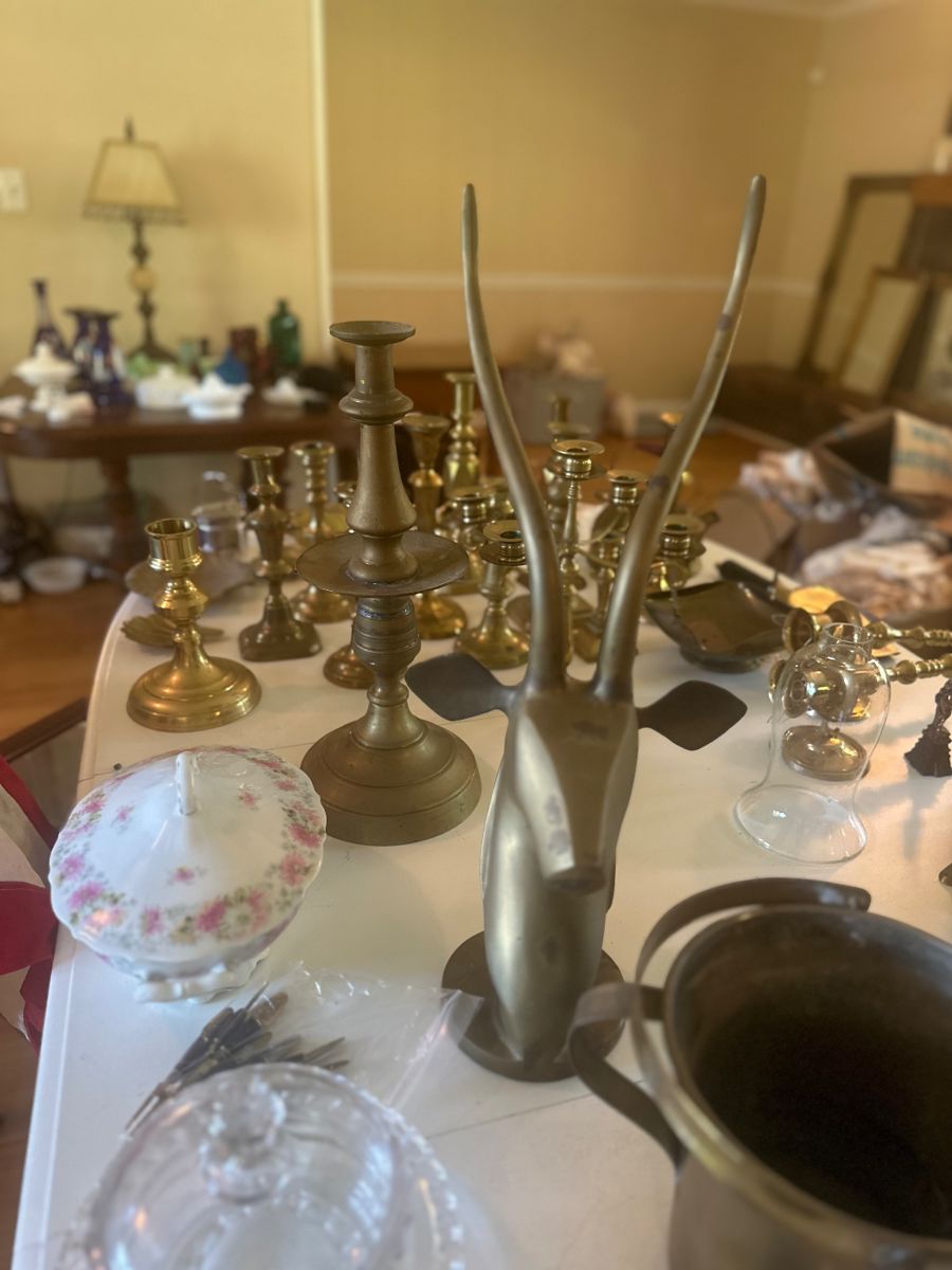 Hull It Off! Vintage & Antiques Sale starts on 5/15/2025