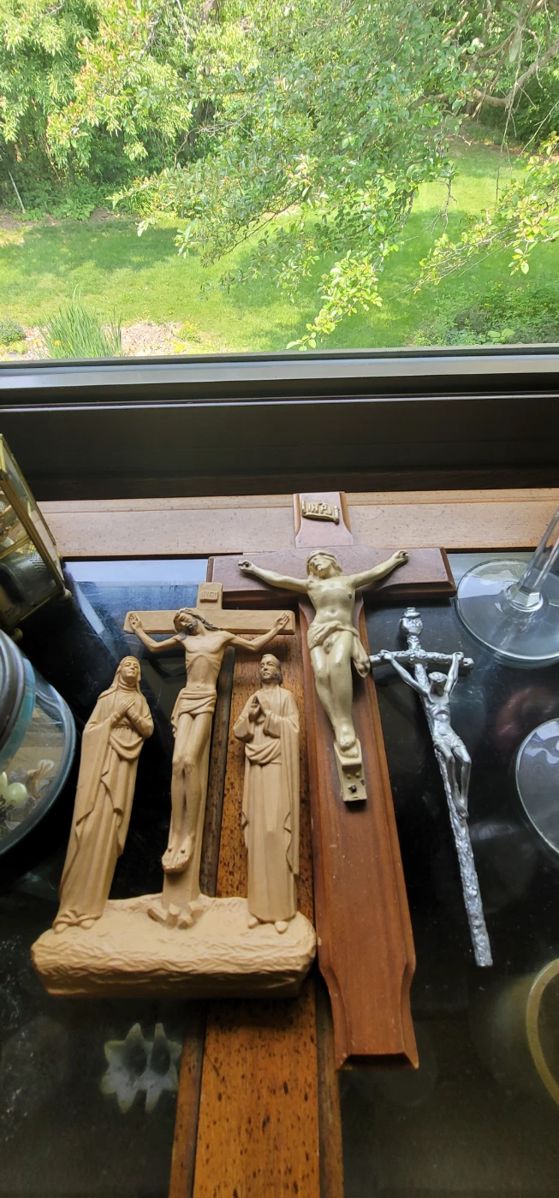 -Total Estate Care- Sports, antiques, collectibles... starts on 6/12/2025