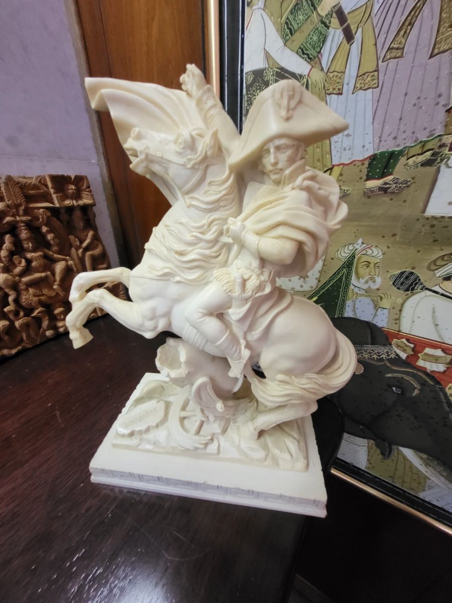 Merrick Estate Sale by Caring Transitions... starts on 5/17/2025