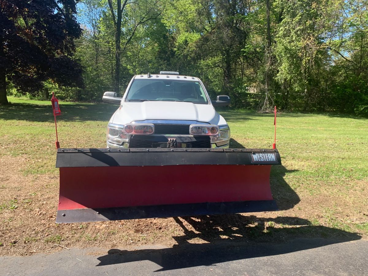 THE TOM WIBLE TRUST ESTATE AUCTION in La Porte, IN starts on 6/7/2025