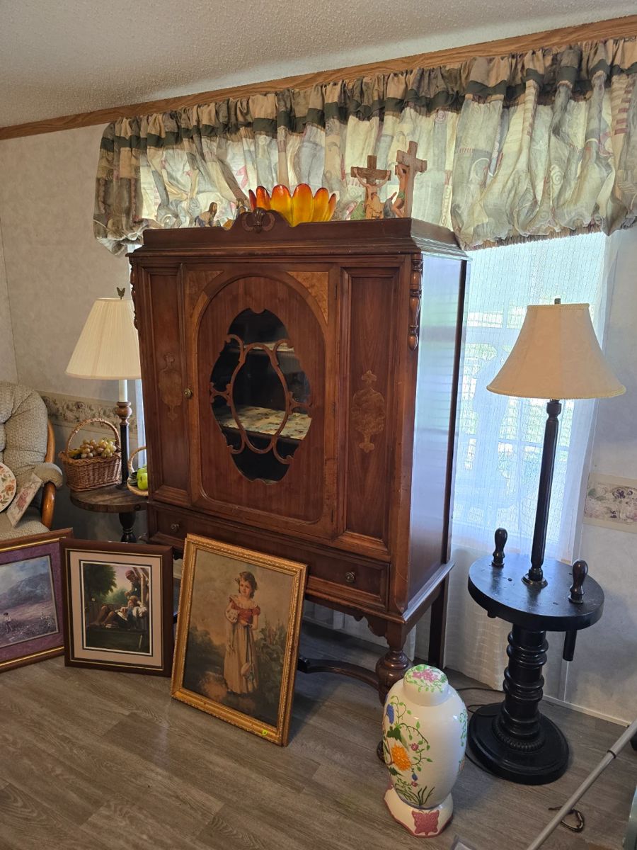 Very Kool Sale in Flatwoods, KY Adding pics daily starts on 5/16/2025