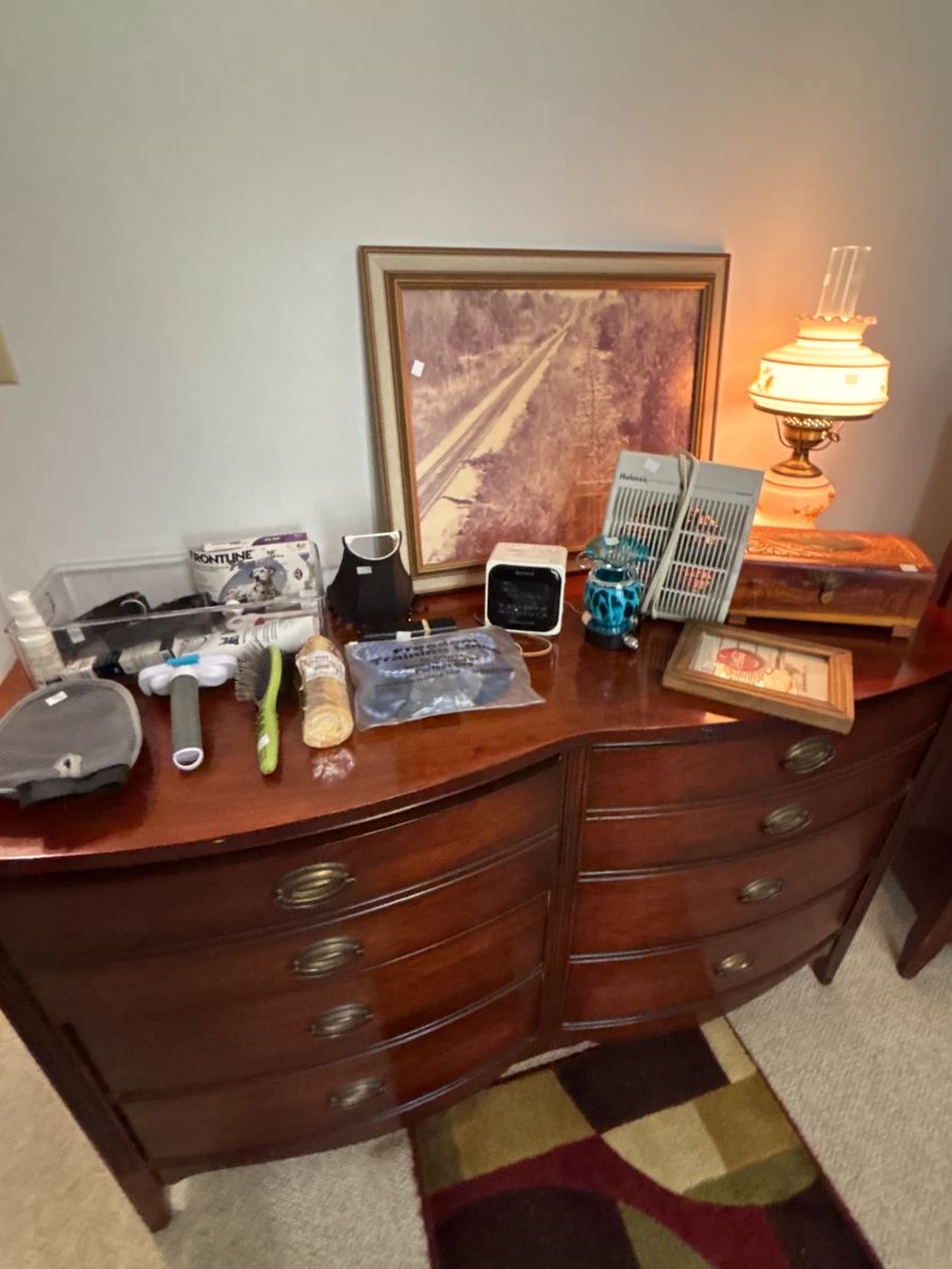 Multiple sheds, holiday decor, USM memorabilia... starts on 5/23/2025