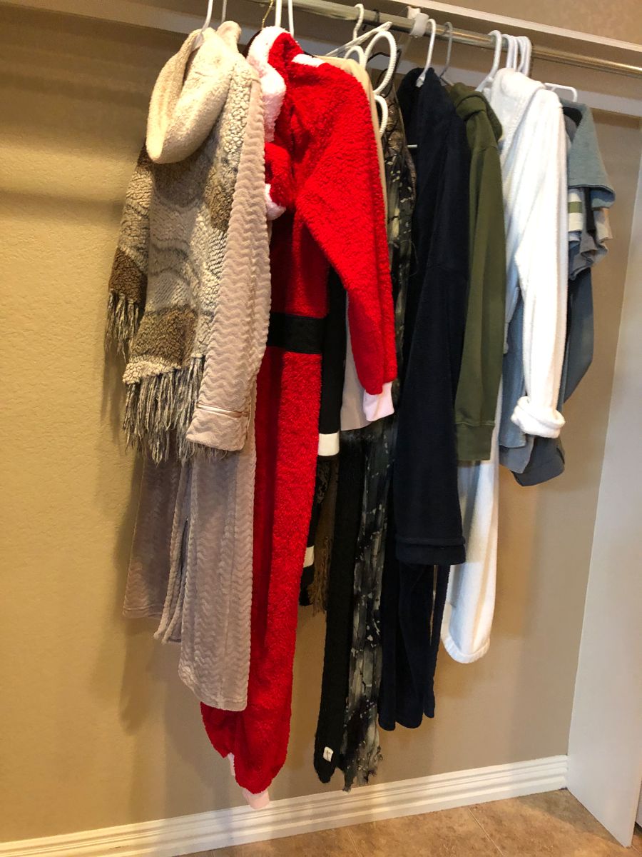 Annie's Estate Sales~Rendon/Burleson starts on 5/25/2025