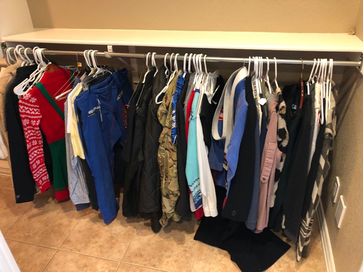 Annie's Estate Sales~Rendon/Burleson starts on 5/25/2025