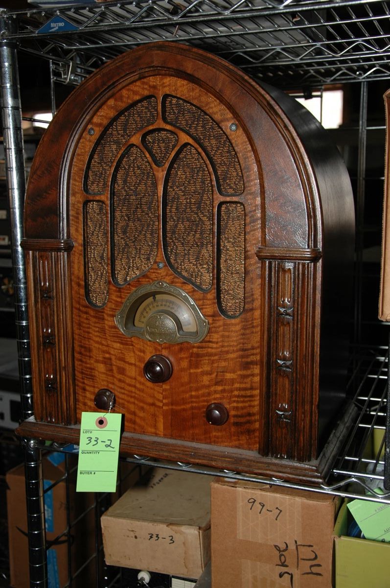 JD'S Antique & Vintage Radio Electronics Auction starts on 6/7/2025