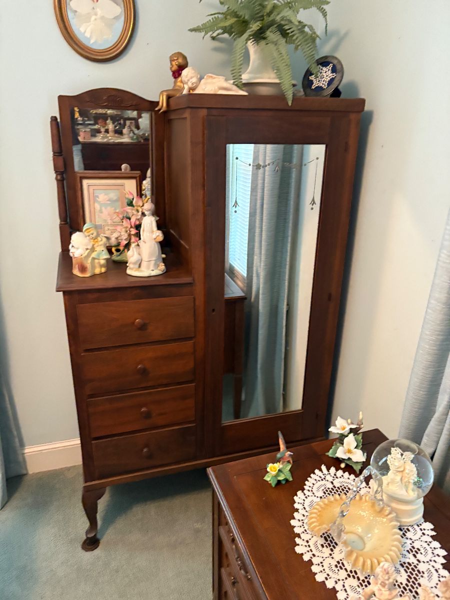 The Estate of Pastor Kenneth Johnson in Monroevill... starts on 6/14/2025