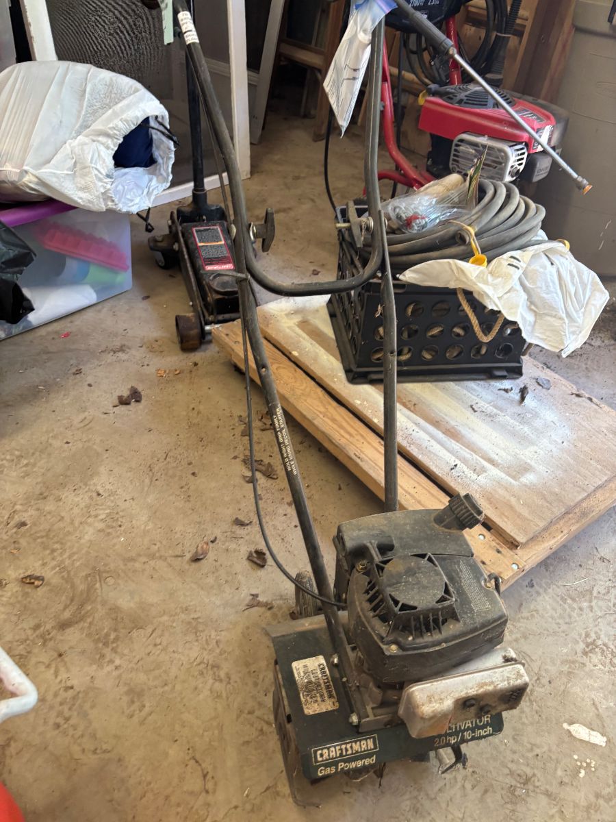 Shop Sale in Tool, TX starts on 5/23/2025