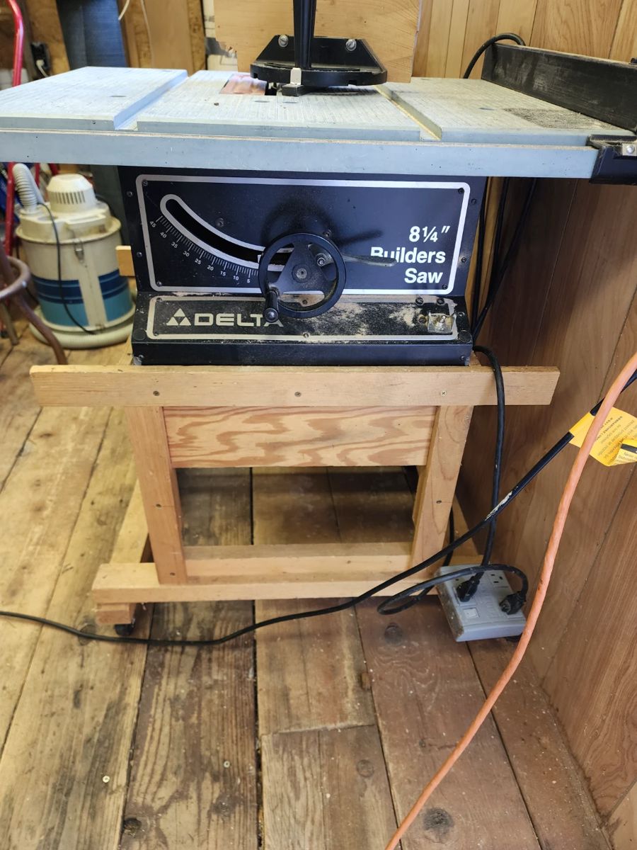 Tool Sale and Estate Closeout From Last Weekend starts on 5/24/2025