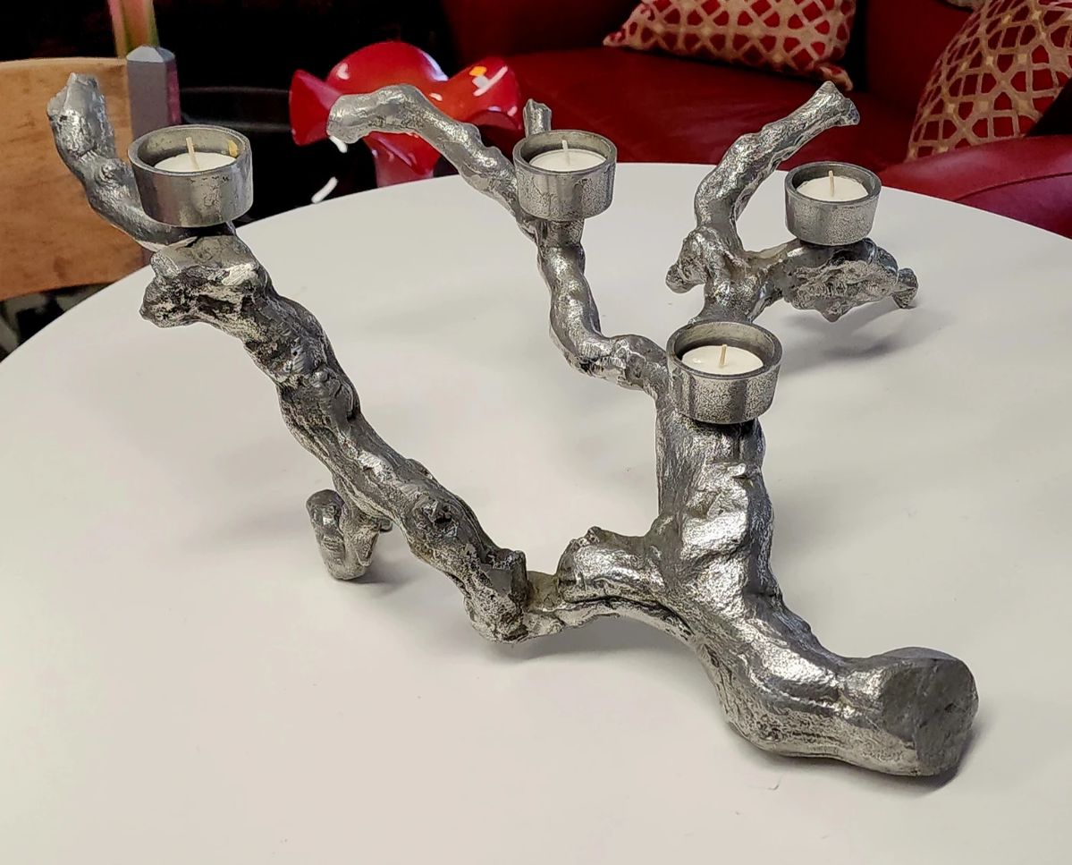 New Milford Treasure Hunt • Modern & Vintage... starts on 5/23/2025