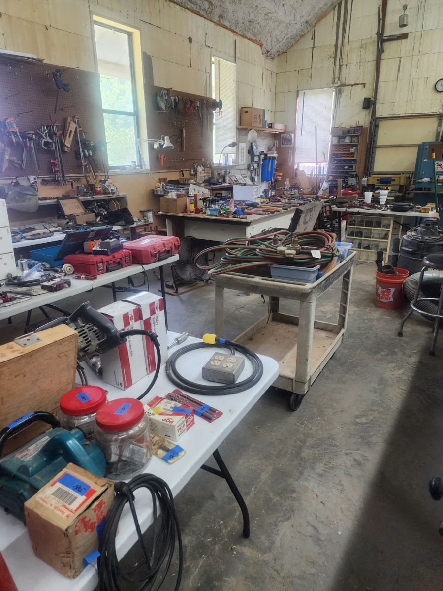 Tool Extravaganza in Mason, TX starts on 5/30/2025