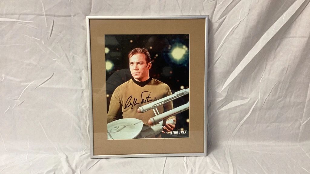 ONLINE AUTOGRAPHS FROM THE ESTATE OF WALTER BOYD starts on 5/27/2025