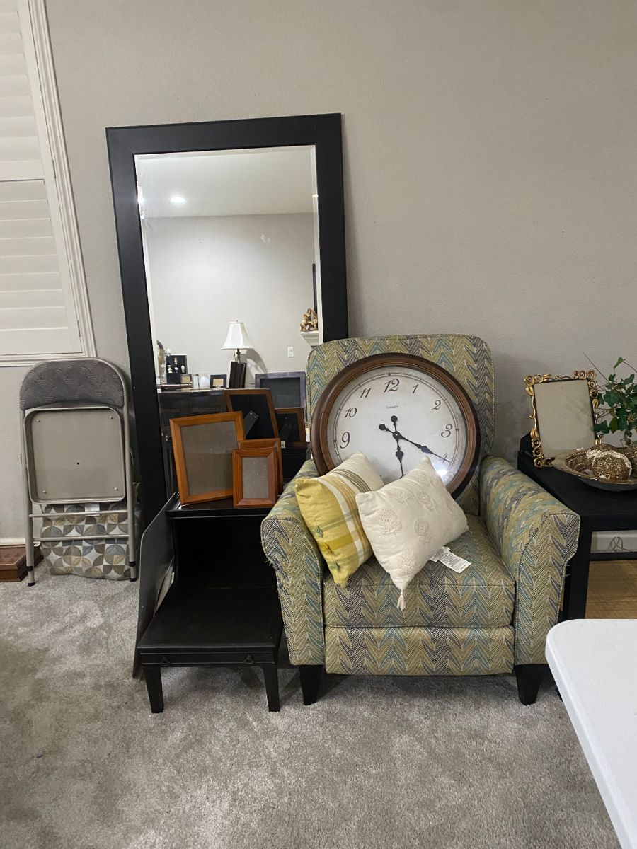 1/2 PRICE SUNDAY... Estate Sales by Re-Embellish starts on 5/29/2025
