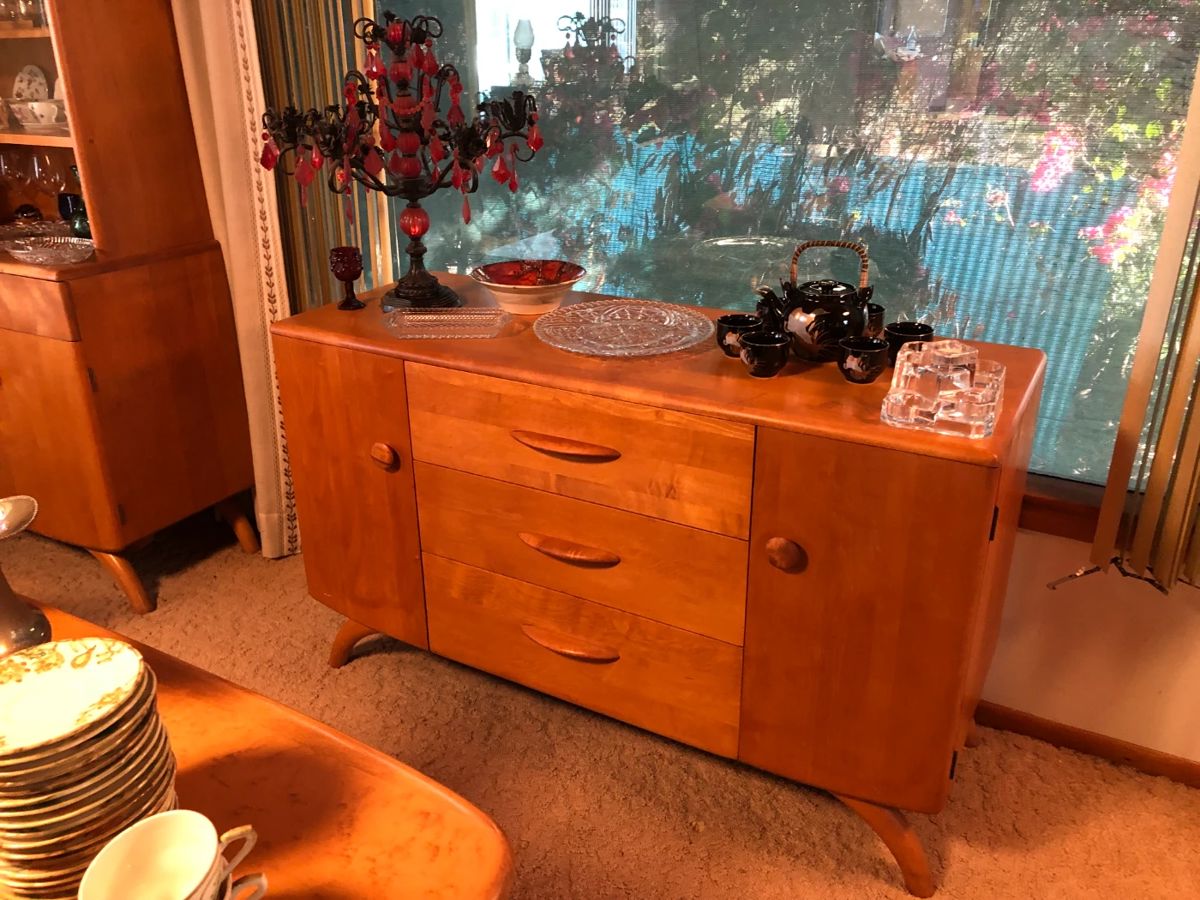 Simi Valley Leader Hilltop Estate 70 Years... starts on 5/31/2025