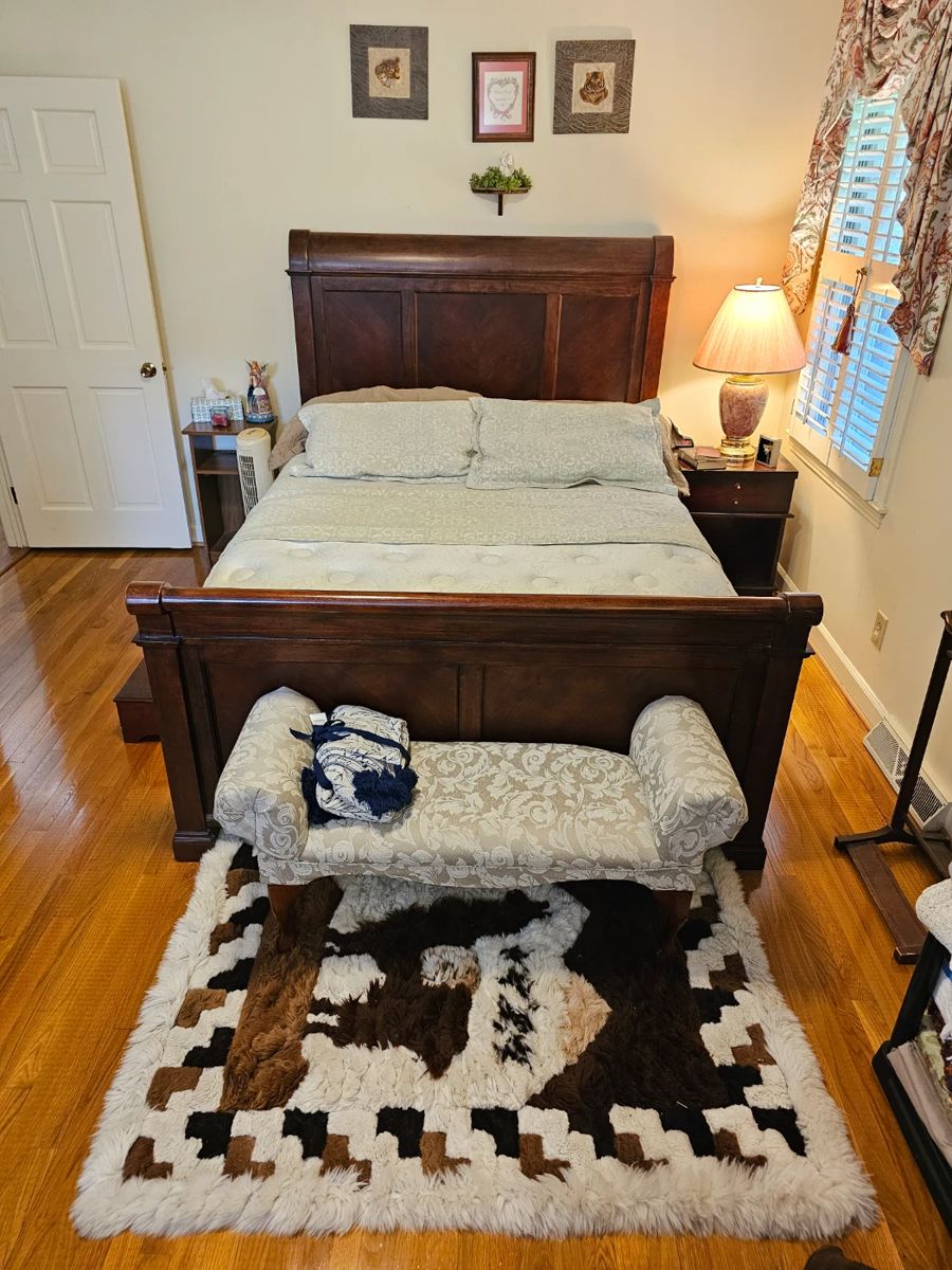 Rockingham Estate Sale starts on 6/6/2025