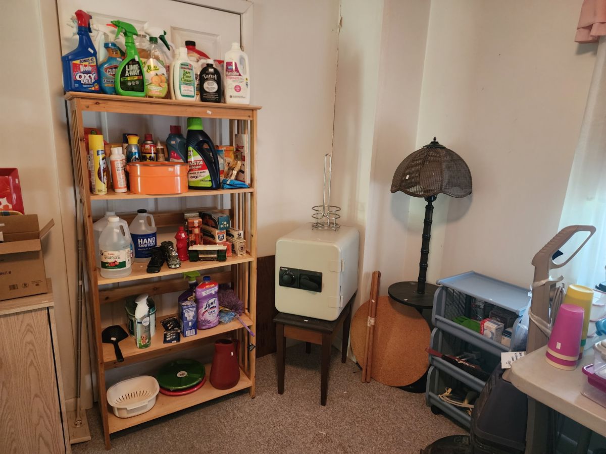 Loaded house with Waterford, Lladro, Blue... starts on 6/5/2025