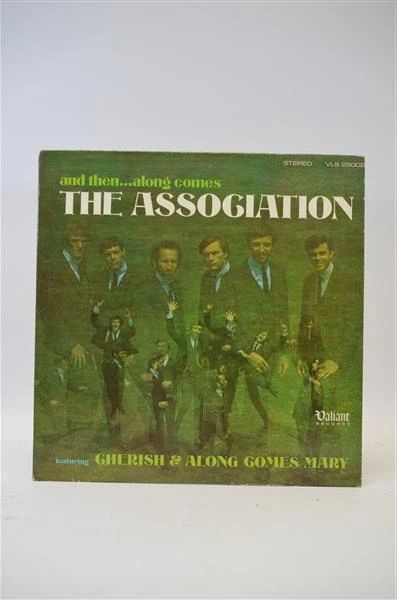 Vinyl Auction in Houston, TX starts on 6/3/2025