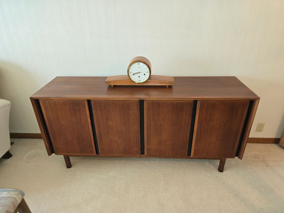 Kirby brings you : Mid Century / 1 Day Digger... starts on 6/21/2025