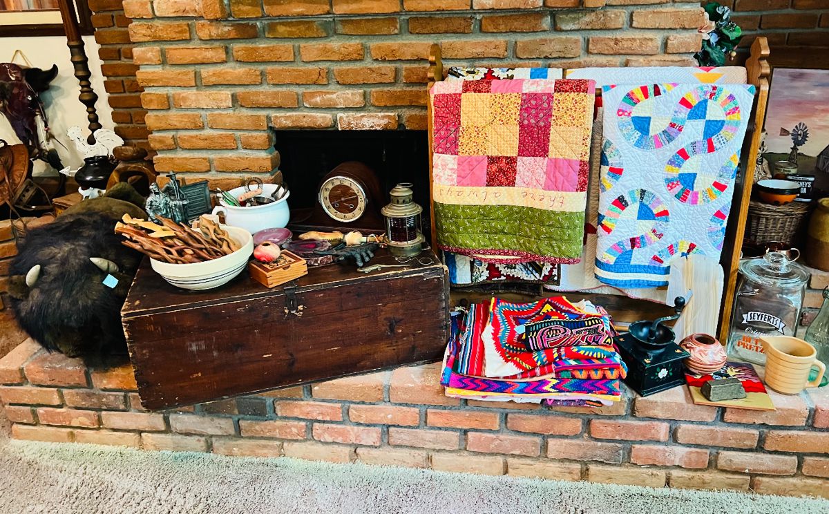 Estate Sale by Lisa in Poway starts on 6/6/2025