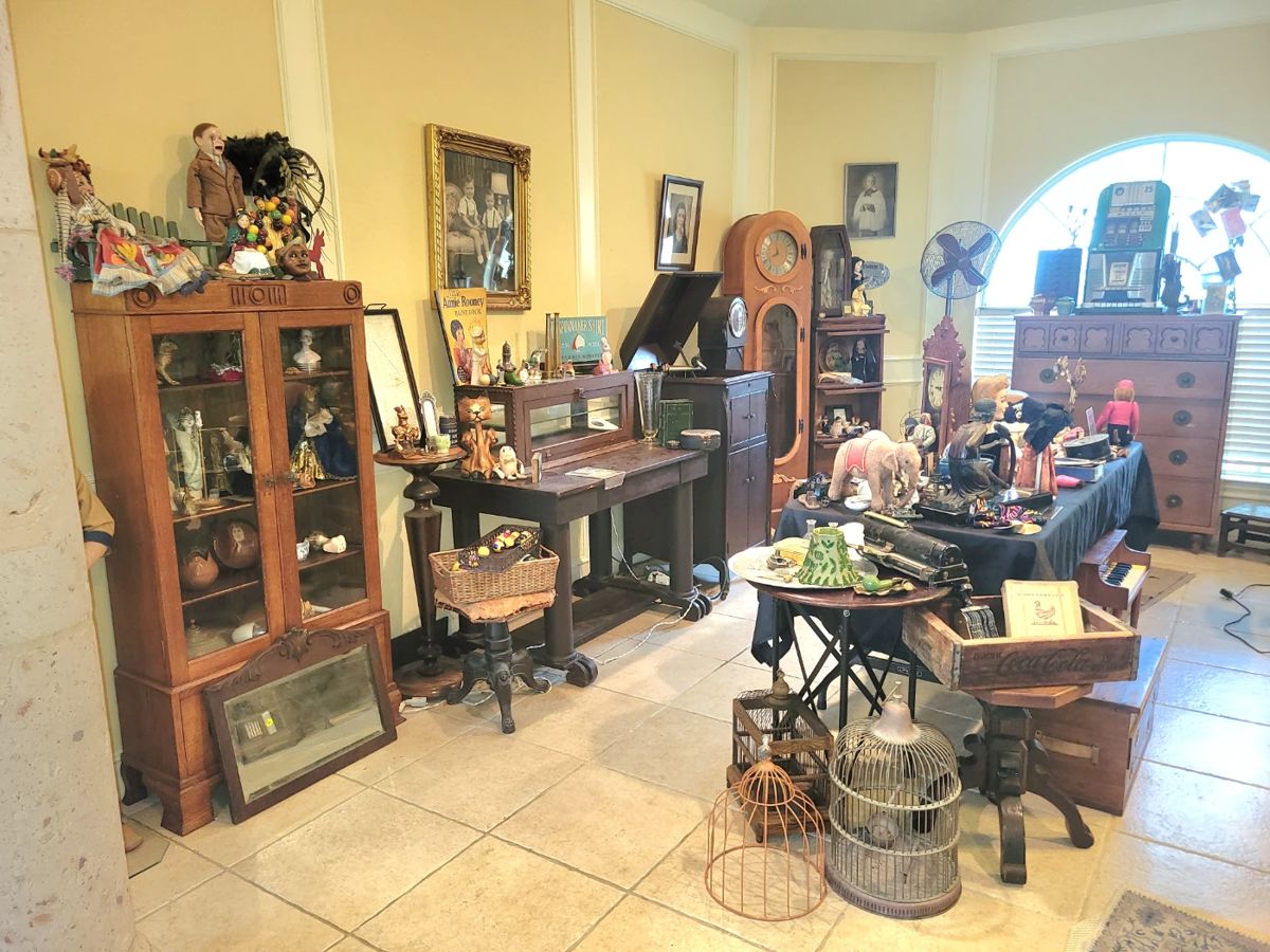 The Incredible House of Uncommon Objects... starts on 6/19/2025