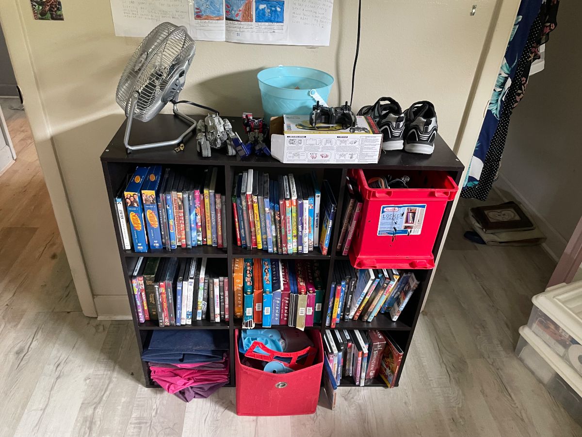 House full of Stuff Everything must go starts on 6/12/2025