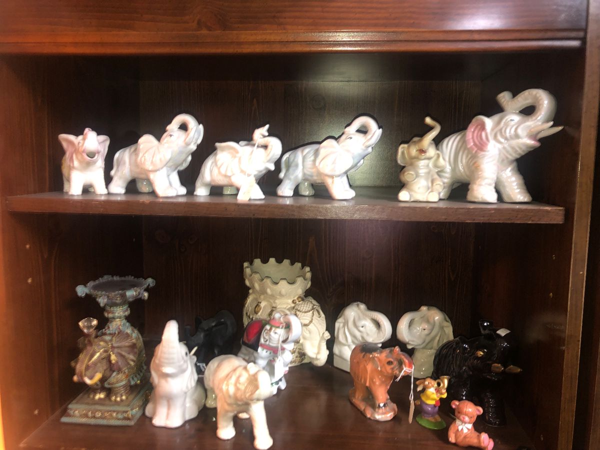 RARE COLLECTIONS OF ANTIQUES & COLLECTIBLES... starts on 6/19/2025