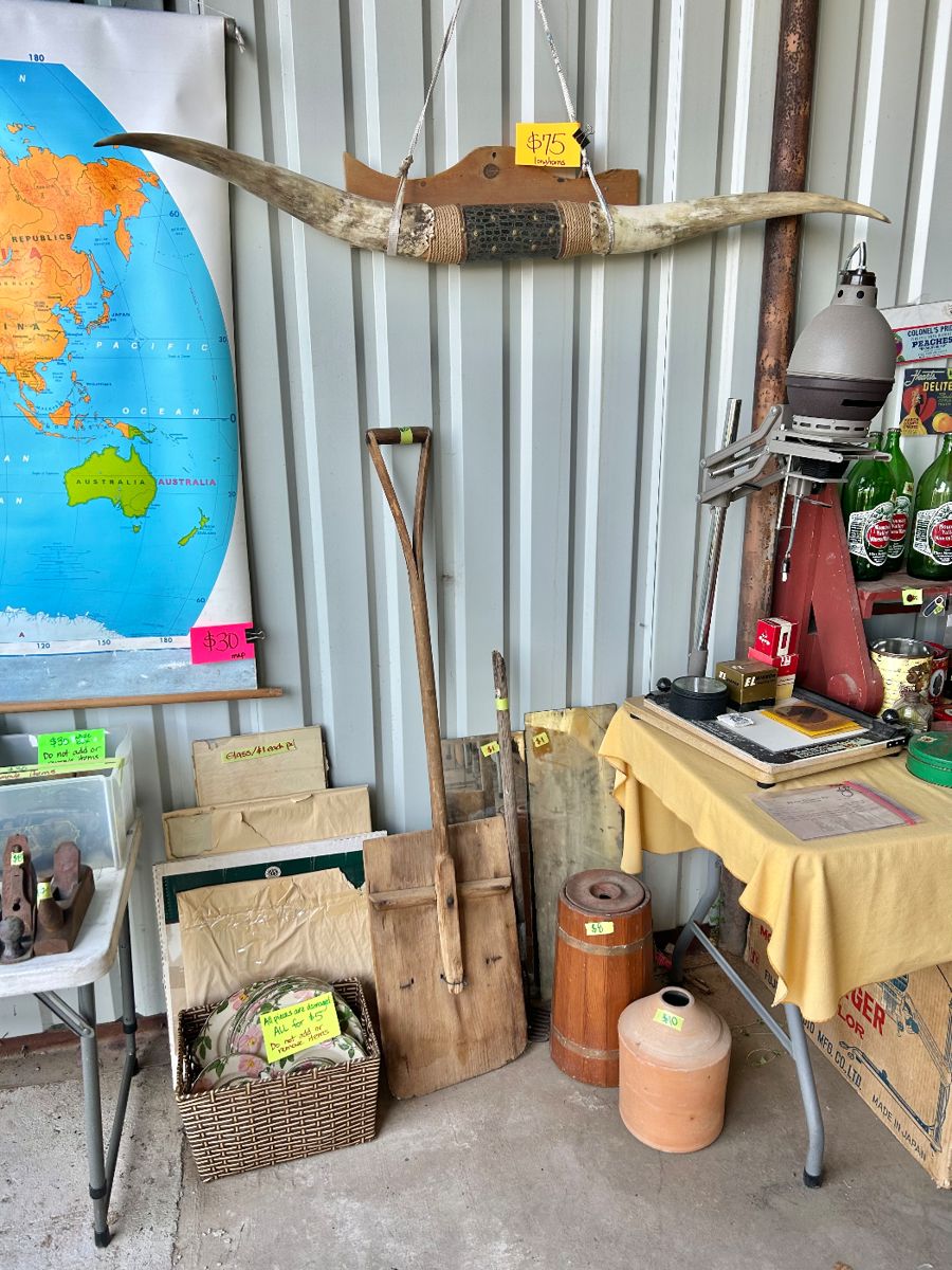 MASSIVE Round Top Antique Dealer Liquidation starts on 6/12/2025