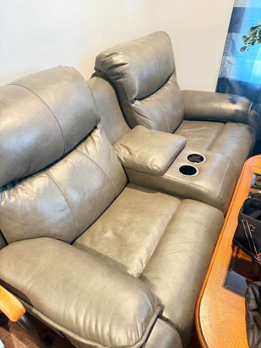 Estate Sale Ohio St in Salina, KS starts on 6/12/2025