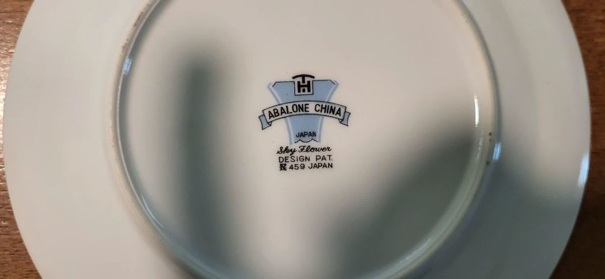 Darling KCK Bungalow Absolutely Packed and... starts on 6/19/2025