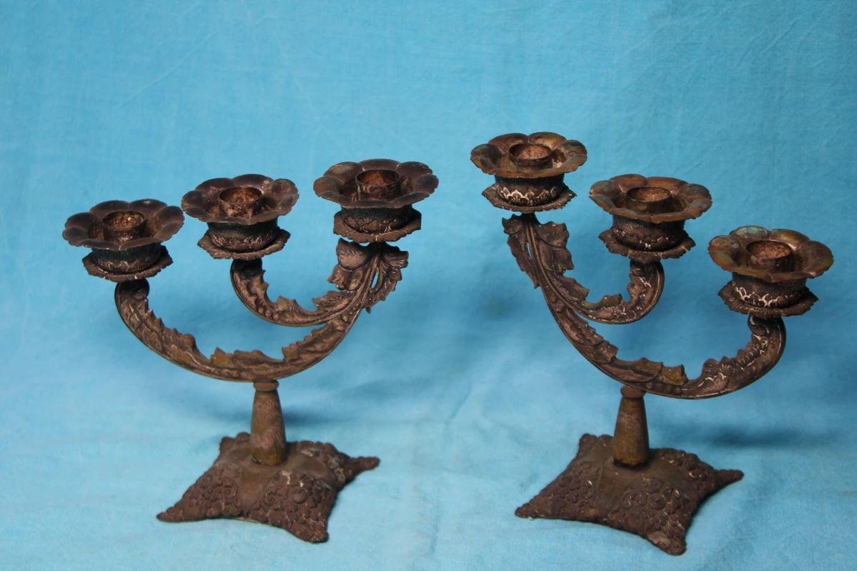 Mobile Auction House Online Only Auction starts on 6/13/2025