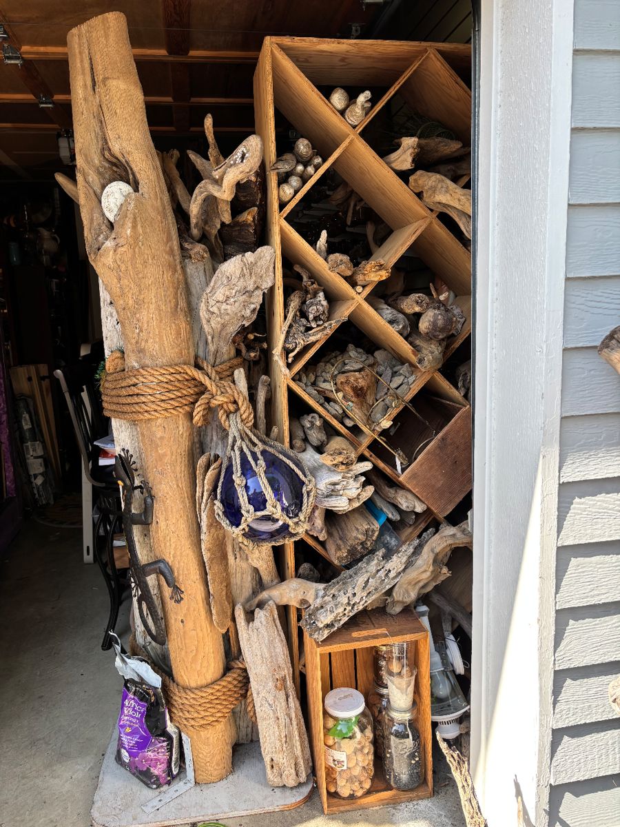Antique sale, Clutter Cutter, Estate Sales starts on 6/19/2025