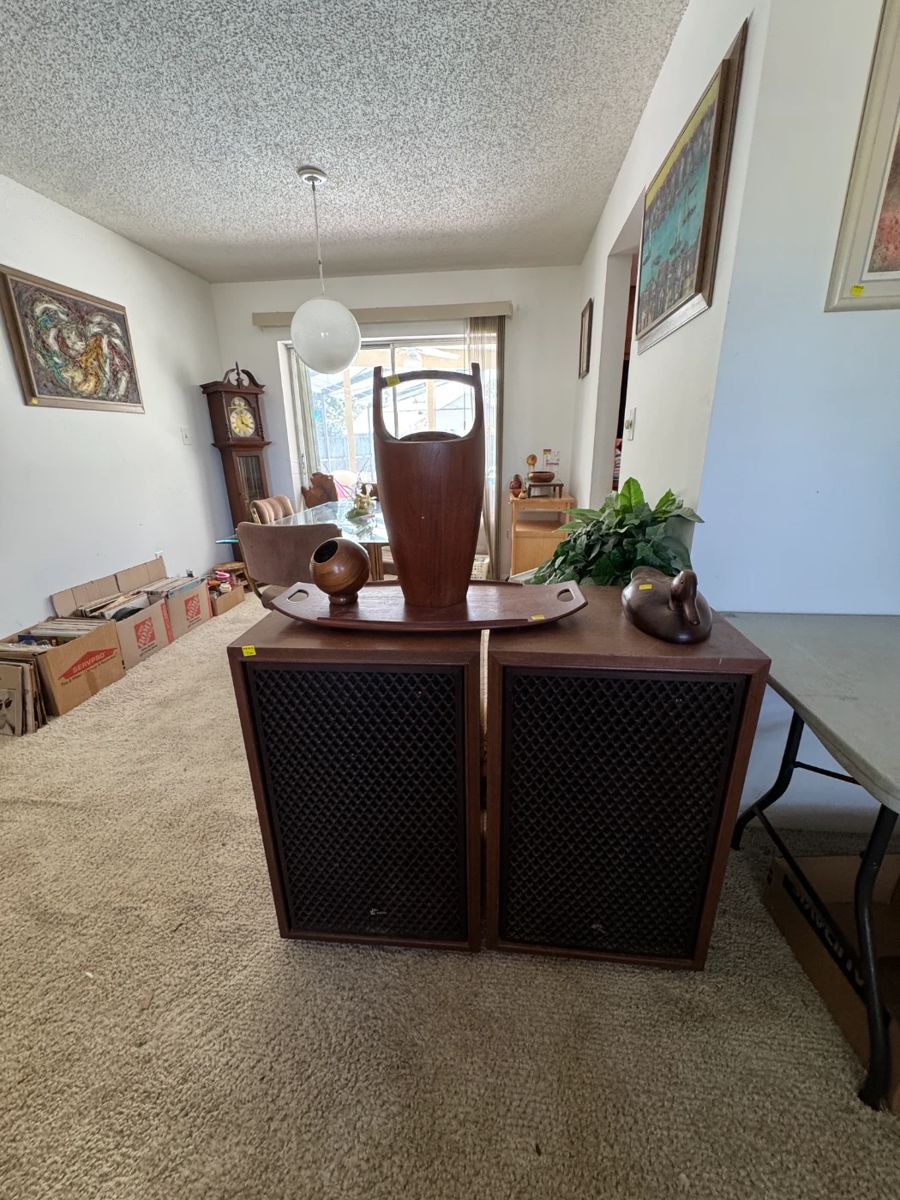 Olaf is in Palm Bay - Modern / Retro Home Packed starts on 6/19/2025