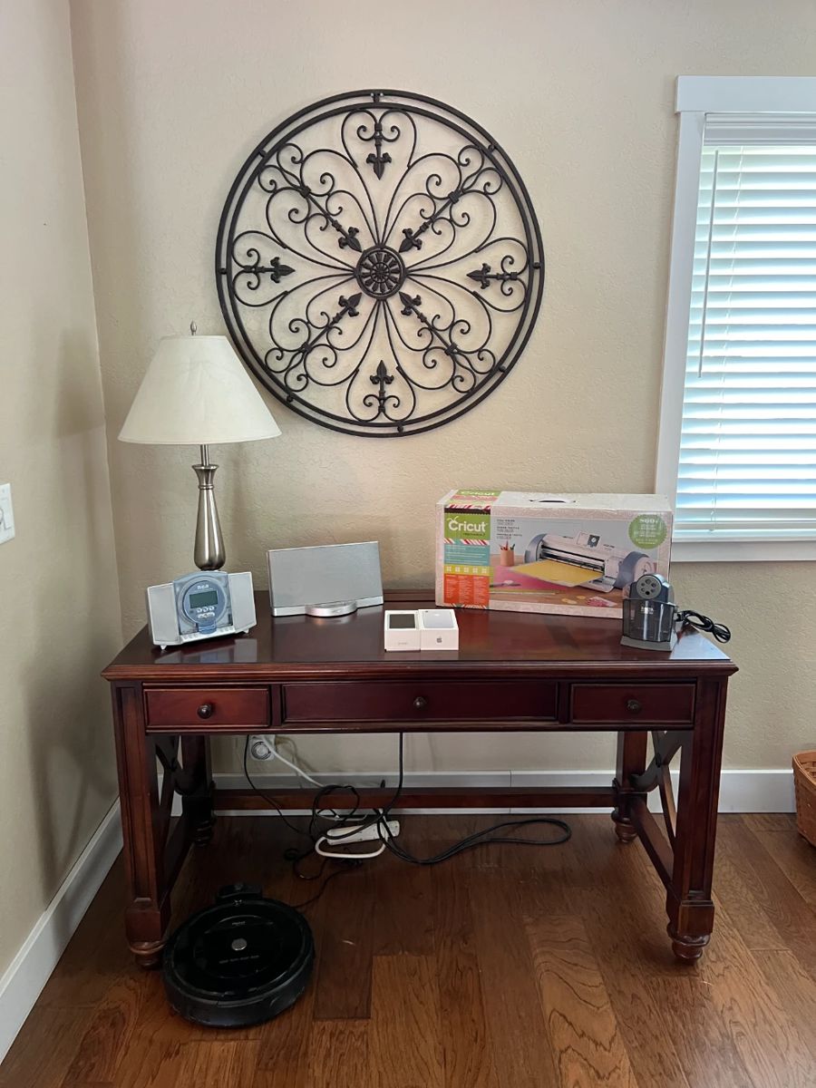 Grasons Co Estate Specialists LAST MINUTE... starts on 6/22/2025