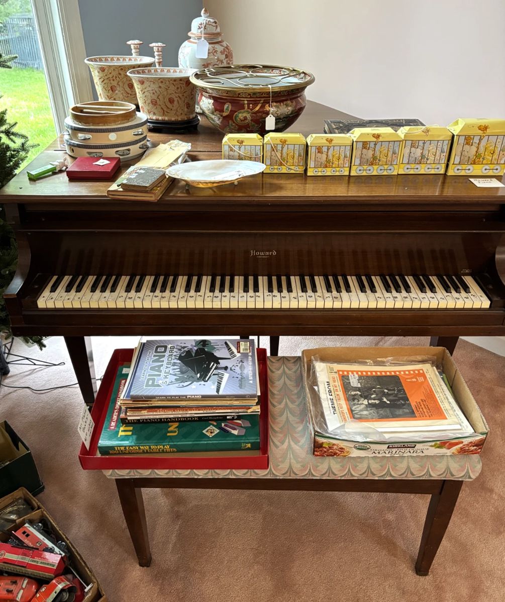 Family Affair Estate Sales, by Jan Hoff starts on 6/20/2025