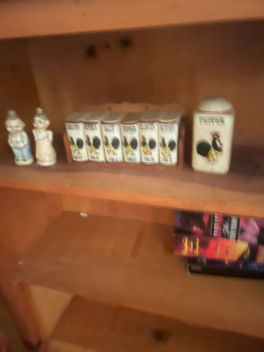 Victorian Treasures and Timeless Collectables... starts on 6/26/2025