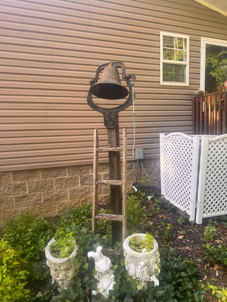 Check out Chip Ridge Estate Sale in Abingdon, VA starts on 6/20/2025