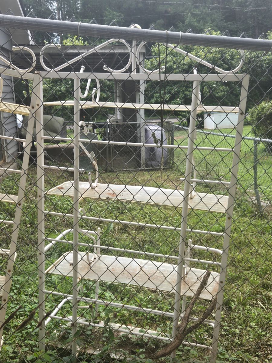 Royce E & Shirley Lord Estate Blowout Sale starts on 6/28/2025