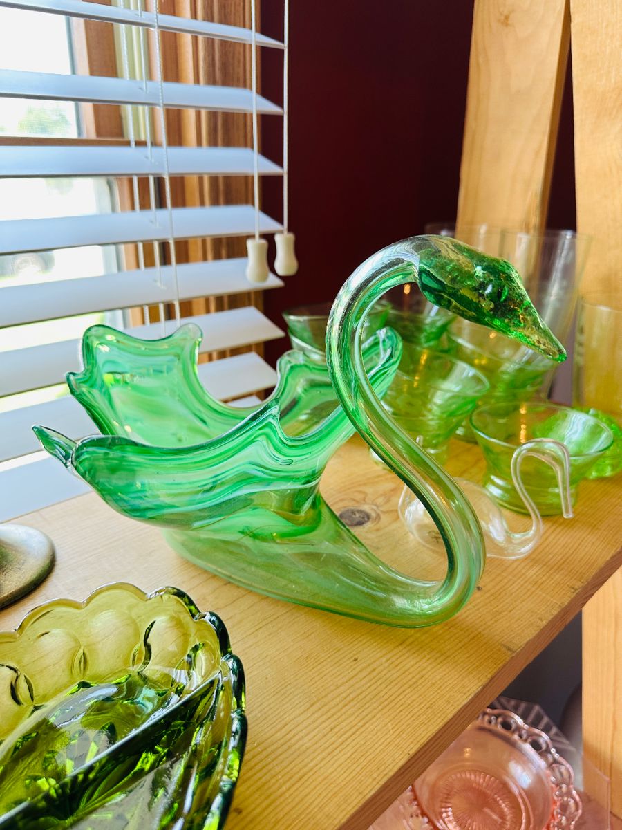 Salvaged by Sonya * Estate Sale * Music Boxes... starts on 7/25/2025