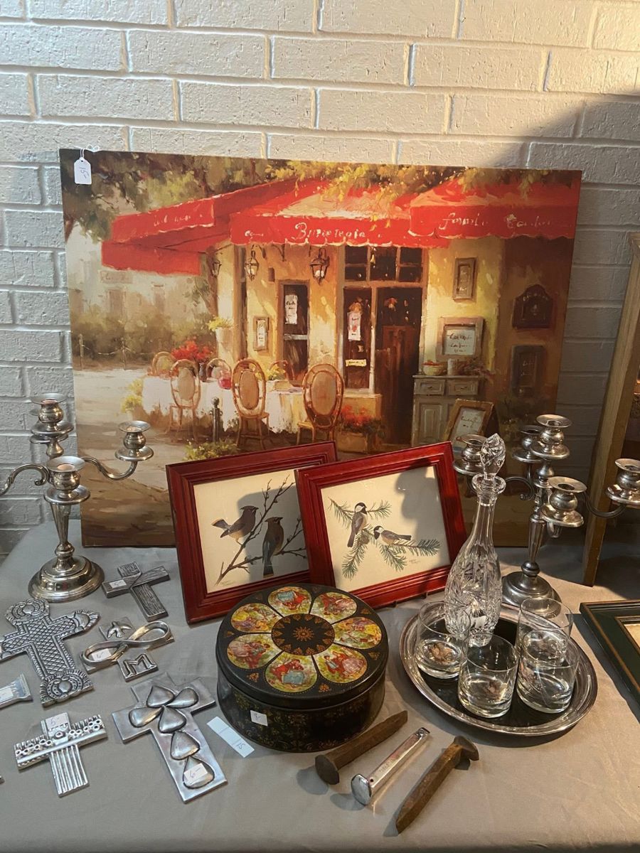 Brenham, Texas - Small House with a Great... starts on 6/27/2025