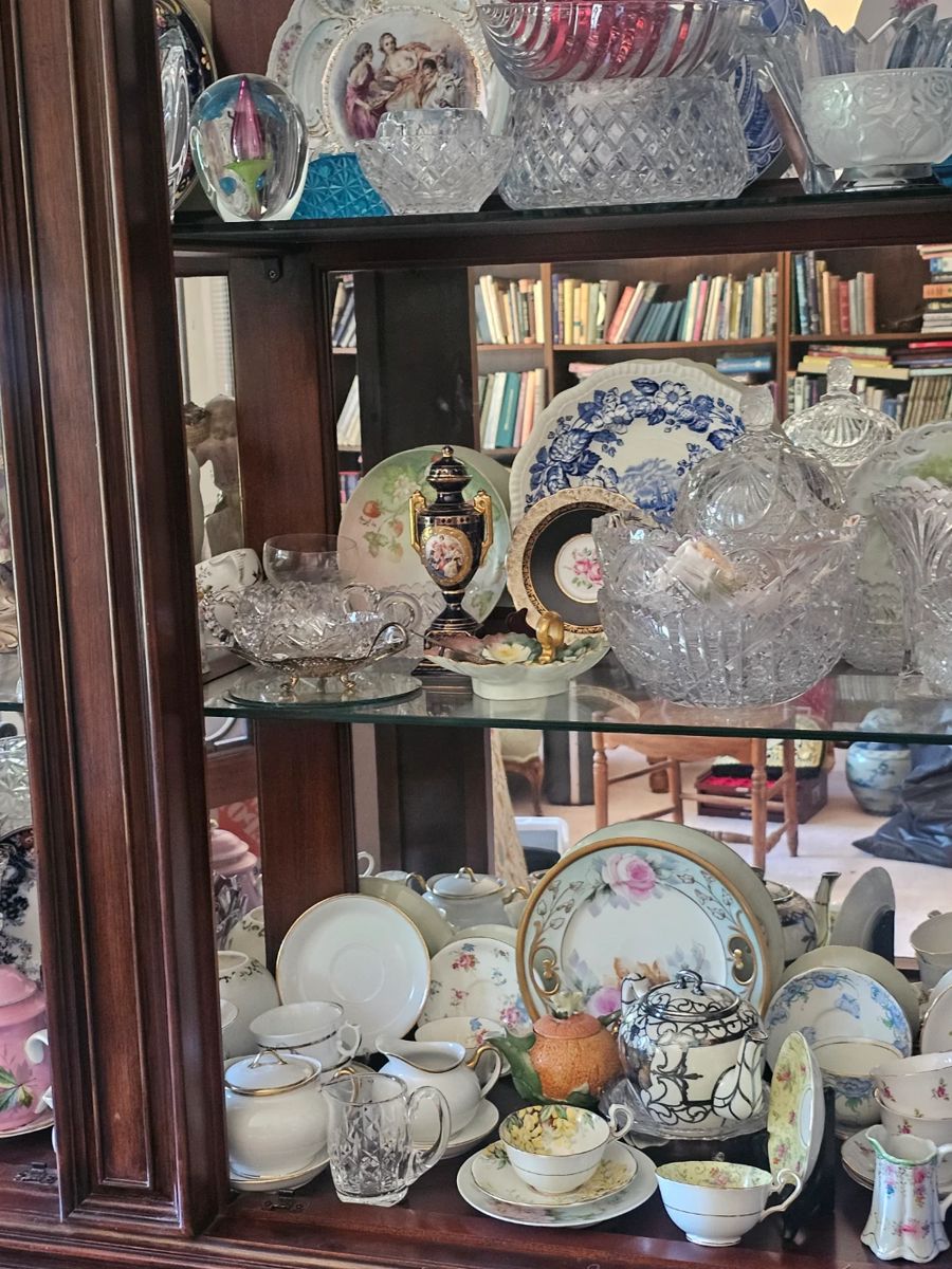 Last 2 Days BLOWOUT @ Carmichael Estate Sale... starts on 7/18/2025