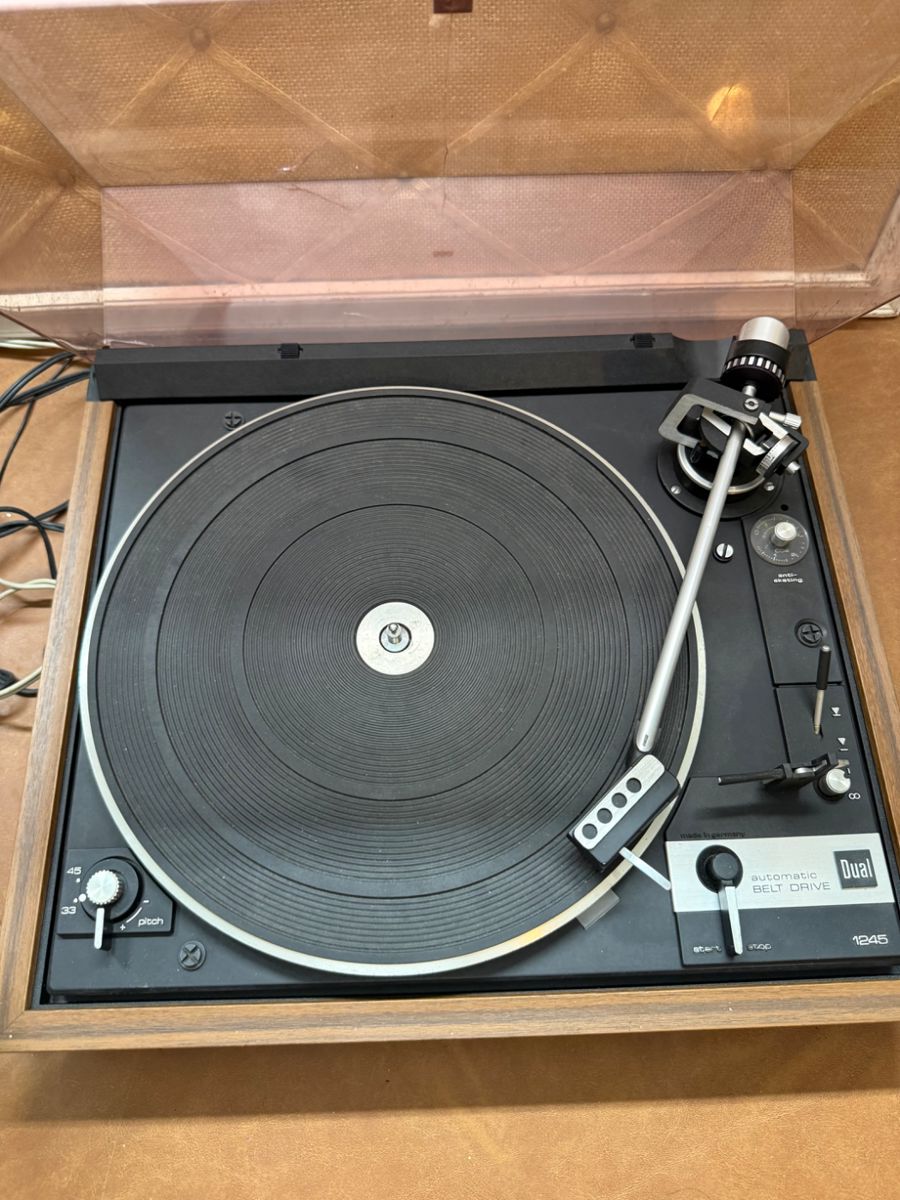 Amazing Online Auction- Records, Signs, Oil... starts on 6/28/2025