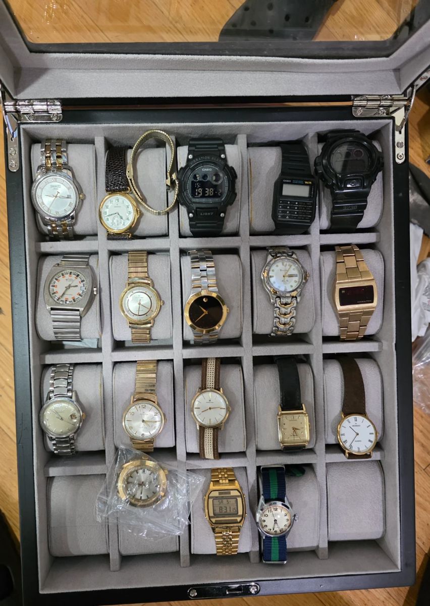 HUGE VINTAGE WATCH COLLECTION.CLOCKS.CAMERA LENSES starts on 7/4/2025