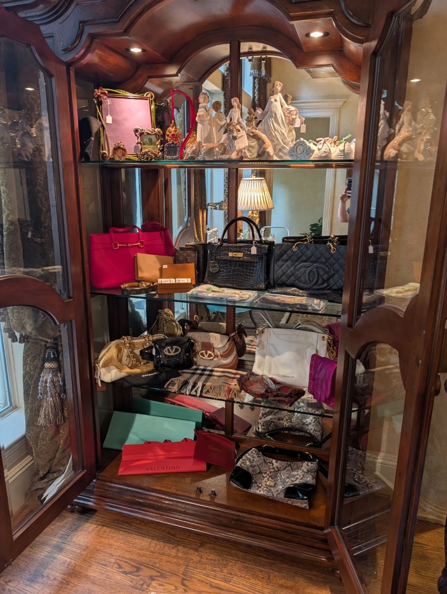 ABOUT THE HOUSE in Plano starts on 7/10/2025