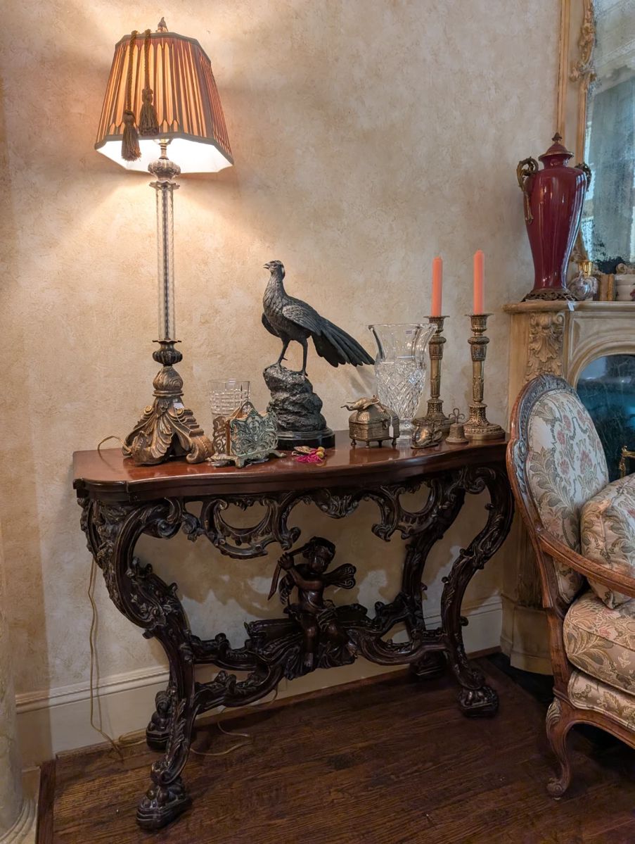 ABOUT THE HOUSE in Plano starts on 7/10/2025