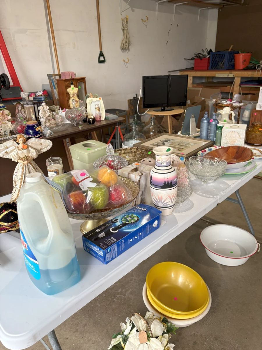 Estate Sale in Arlington Heights, IL starts on 7/12/2025