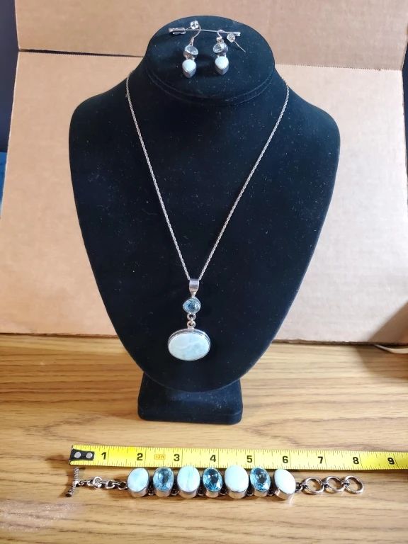 TCA Auction Jewelry in July Auction starts on 7/7/2025