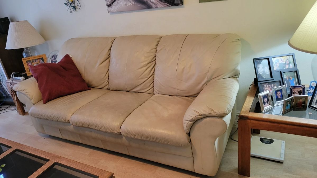 Carson Estate Sale/EVERYTHING MUST GO! BARGAIN... starts on 7/12/2025